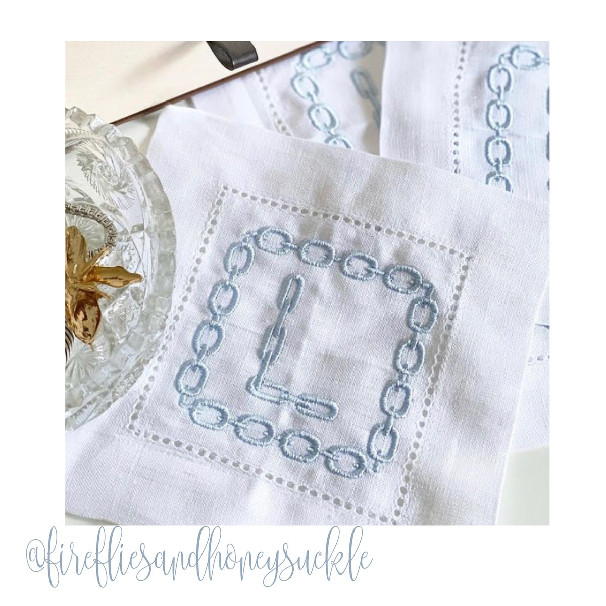Chain Link Equestrian Embroidery Design – HERRINGTON DESIGN